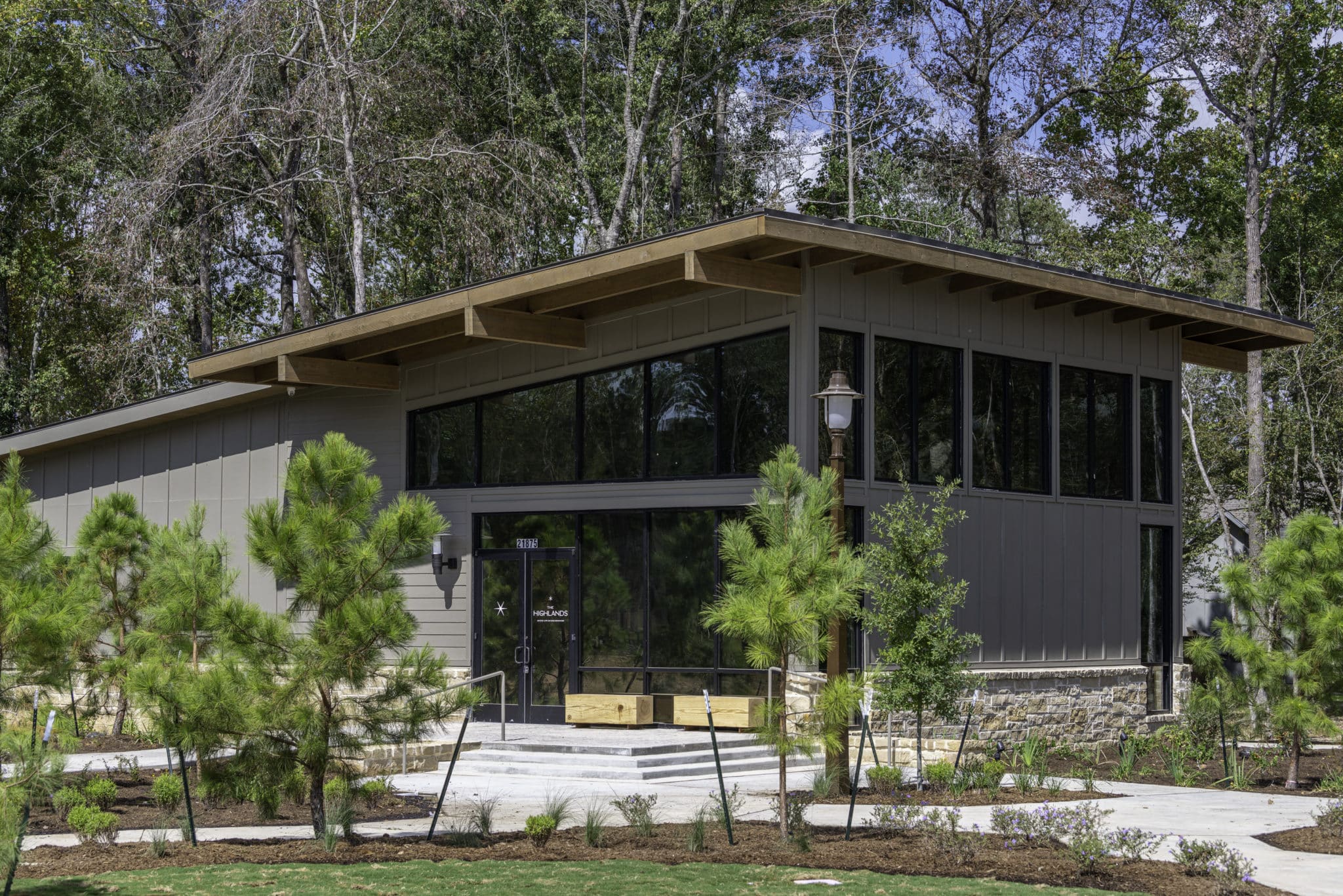 Visitor Center Now Open - Planned Community Visitor Center | The Highlands